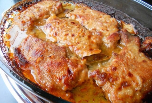 „Pfarrerschnitzel“ – leckeres zartes und saftiges Fleisch mit feiner ...